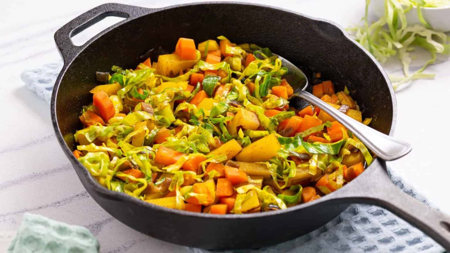 25 Batch-Cooking Recipes To Fuel Your Workday Lunches