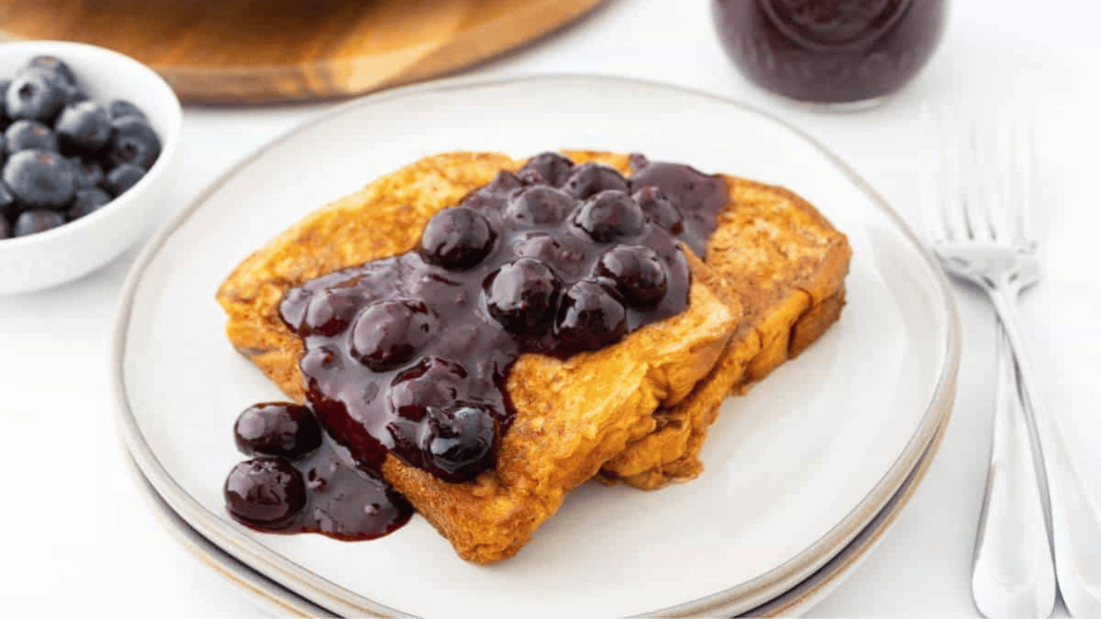 The 13 Brunch Toppings That Make Plain Pancakes Unforgettable