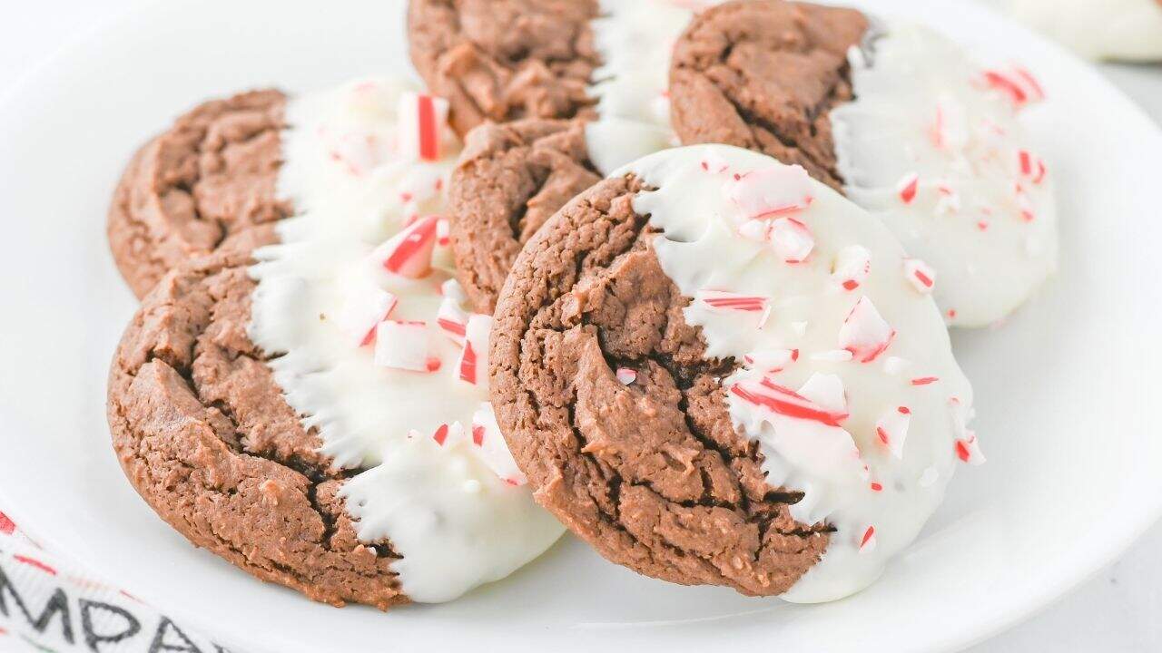 22 peppermint desserts you will wish existed year round